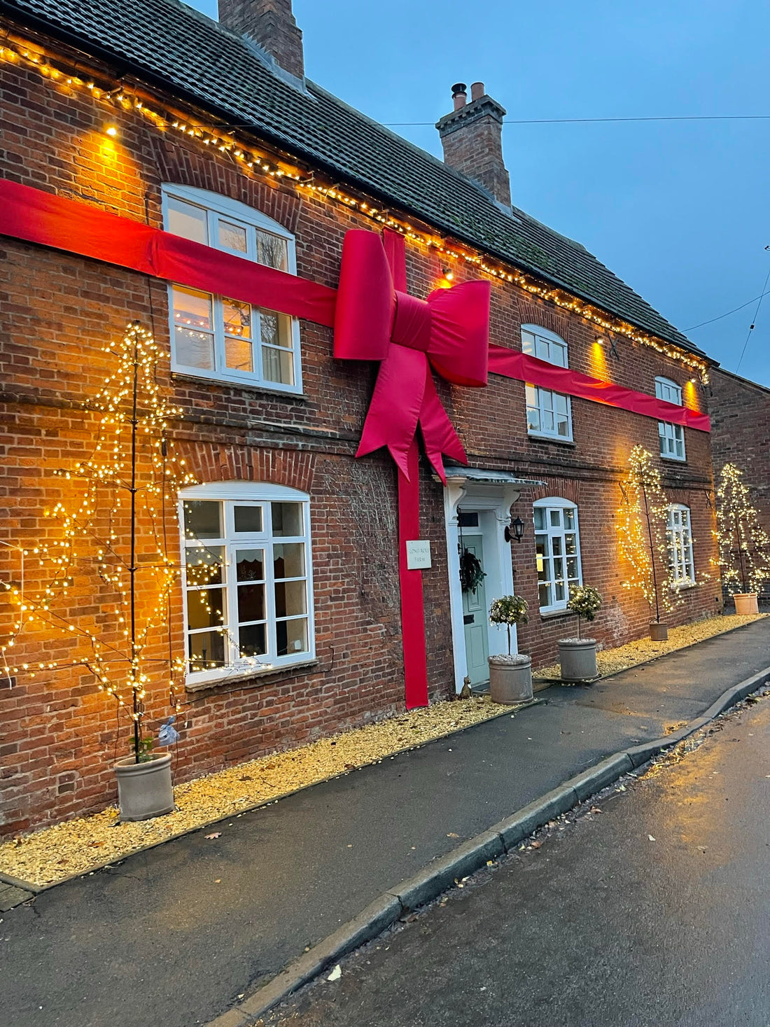 The Standard Bow Collection – The Big Bow Company